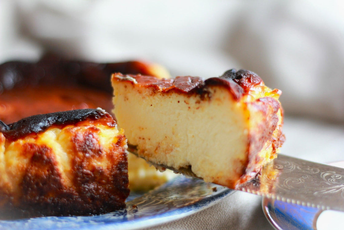 How To Make Basque Cheesecake (Burnt Cheesecake Recipe) – Japanese Taste