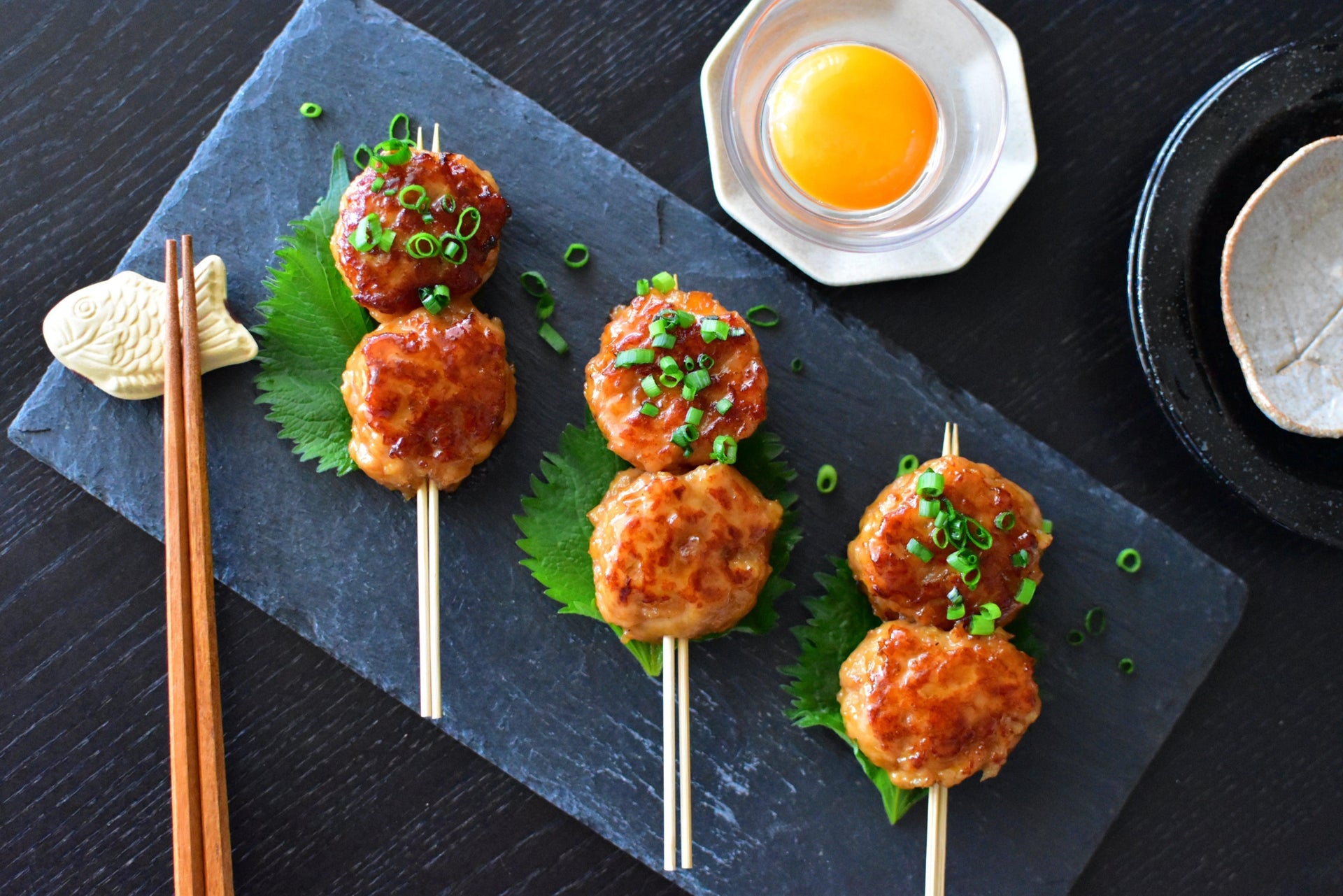 How To Make Tsukune (Japanese Chicken Meatballs) – Japanese Taste