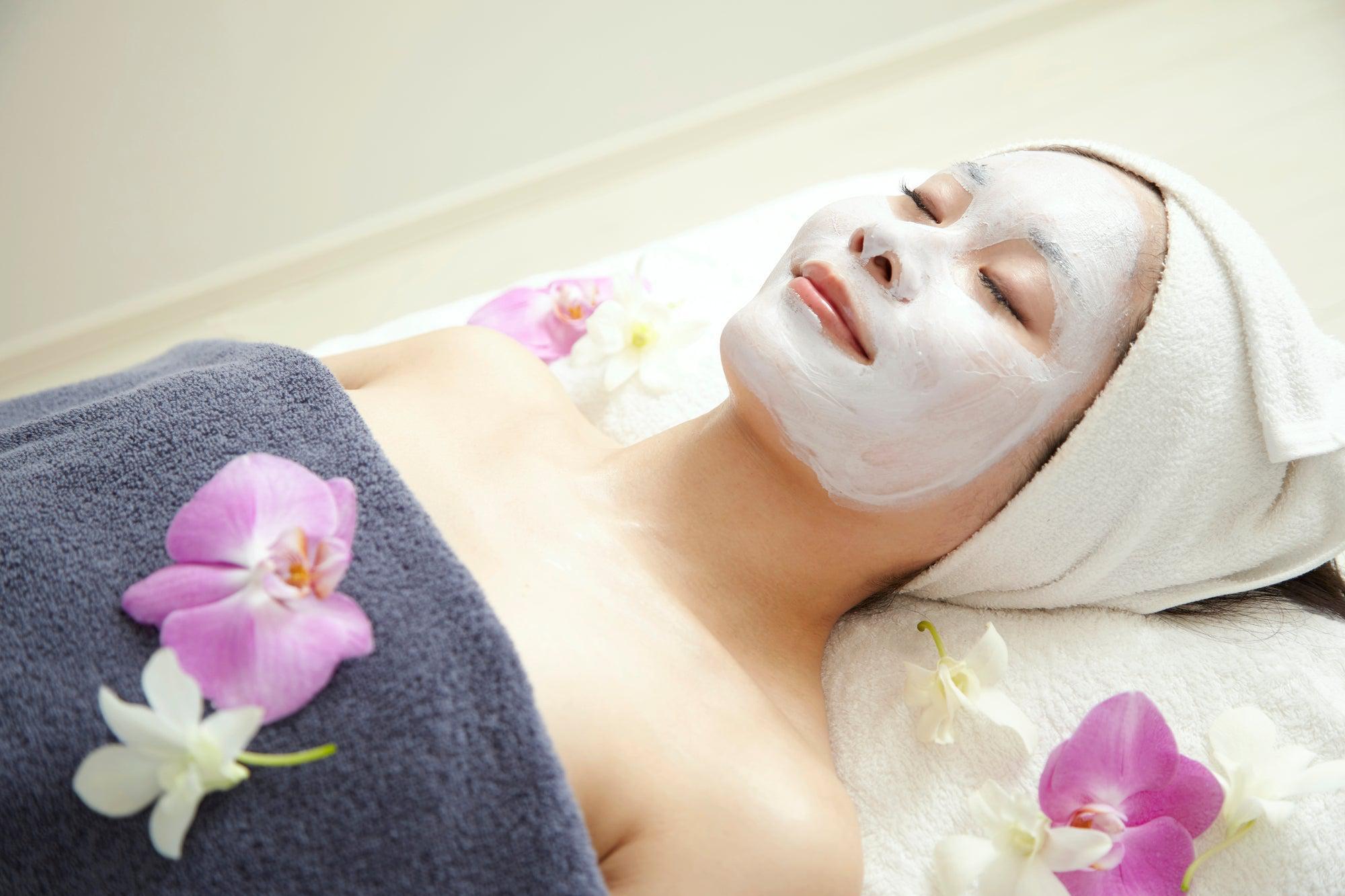 Buy Clay Face Masks & Packs Online