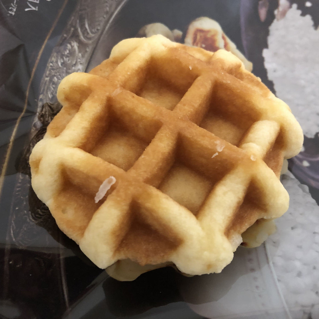 Belgian Waffle Pearl Sugar & Cultured Butter Waffle (Pack of 6)