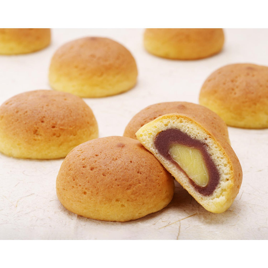 Hatada Hime no Tsuki Custard & Sweet Red Bean Paste Filled Bun (Pack o
