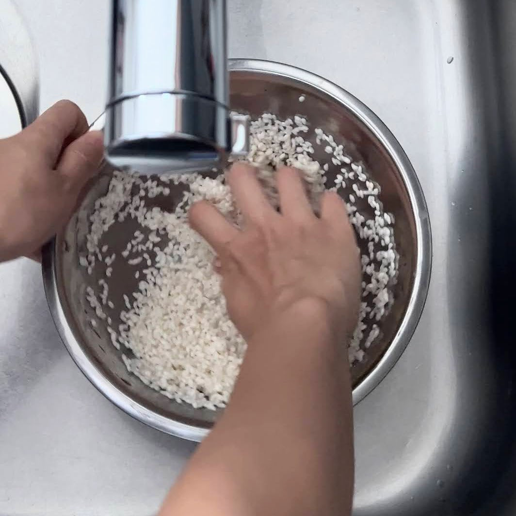 How to Make Ohagi (Japanese Sweet Rice Balls for the Autumn Season ...