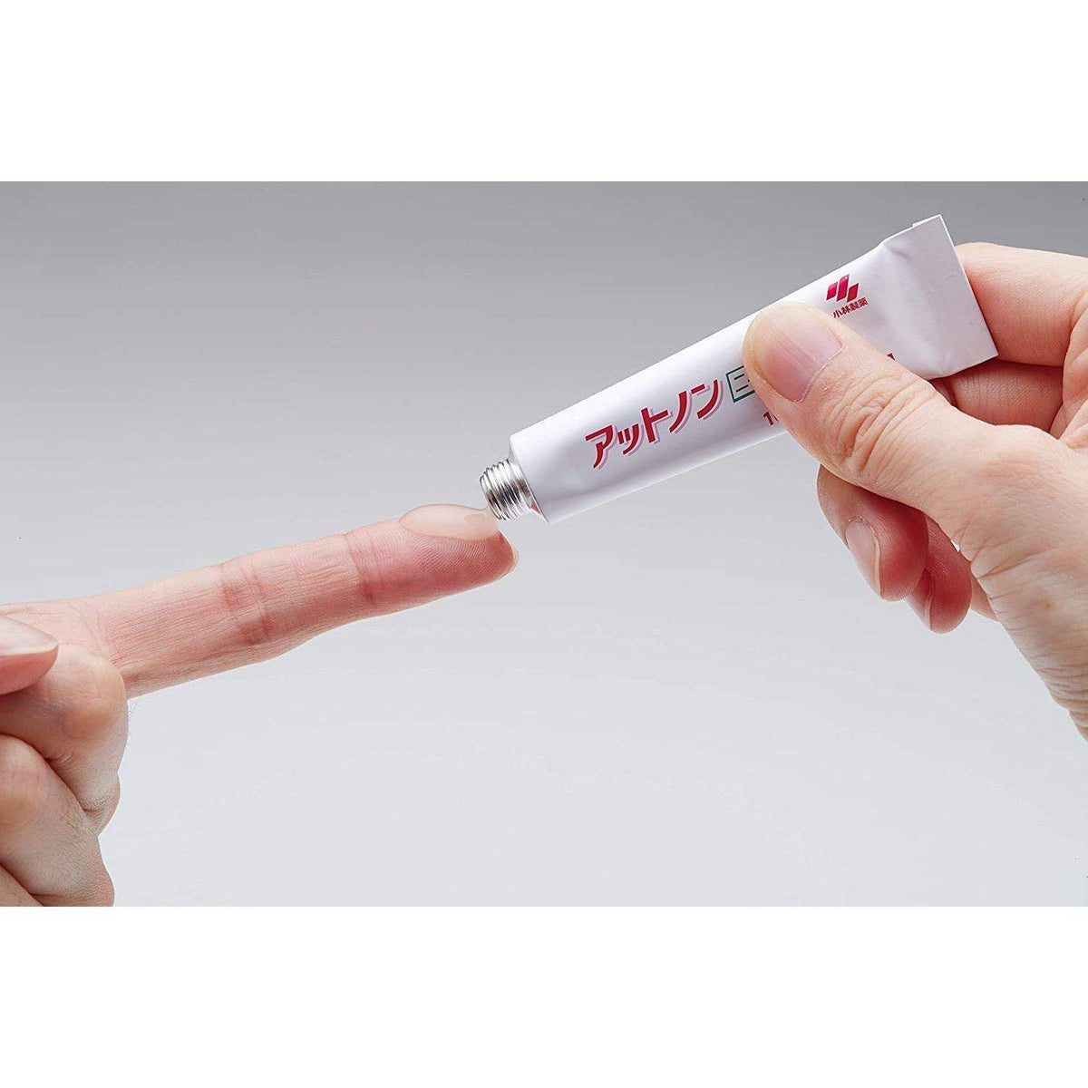 Kobayashi Atnon Acne Spot Treatment Acne Marks Gel 10g