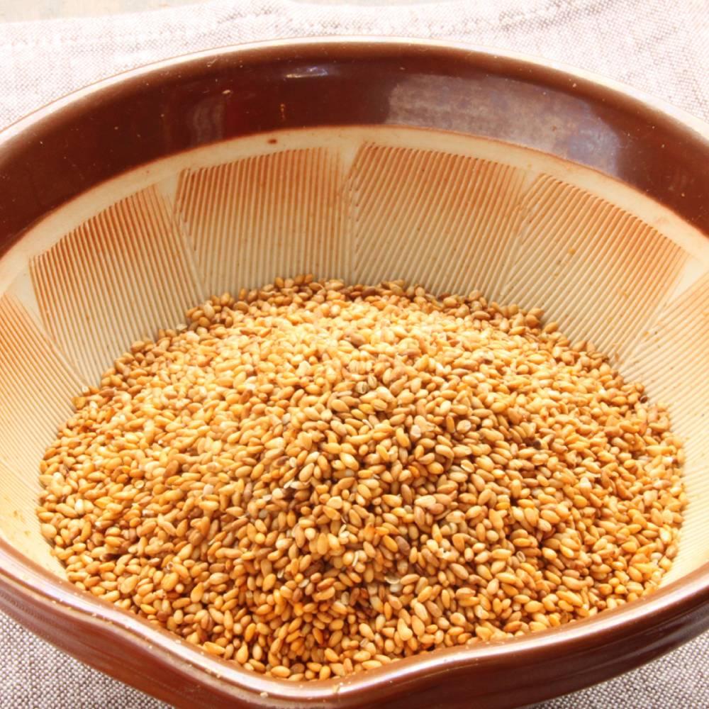 Wadaman Organic Roasted Golden Sesame Seeds Rich Aroma 50g